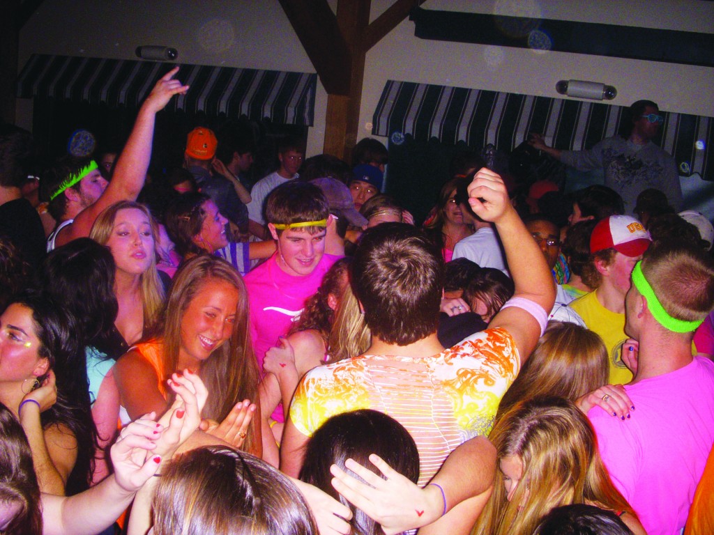 Rave brings upperclassmen out on a school night